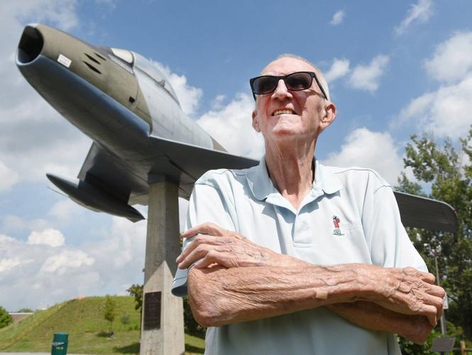 Retired Norwood pilot recalls flying Peterborough zoo's supersonic jet