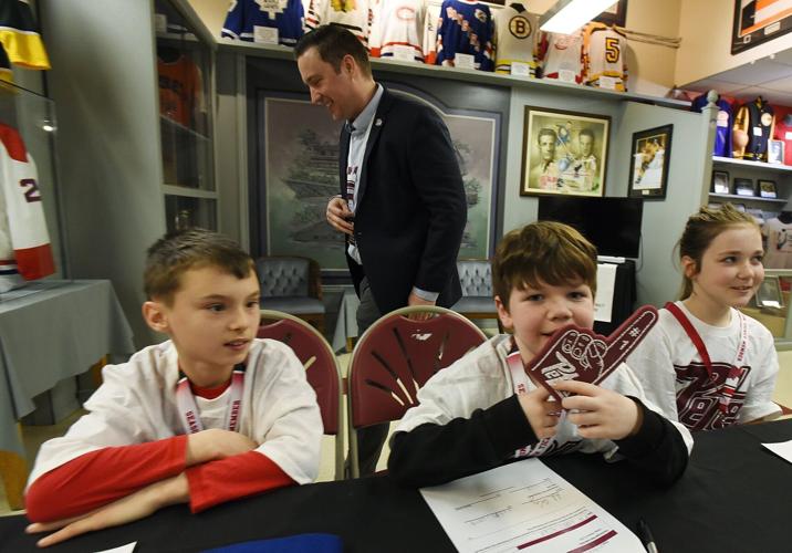 8 kids get behind-the-scene look at the Petes