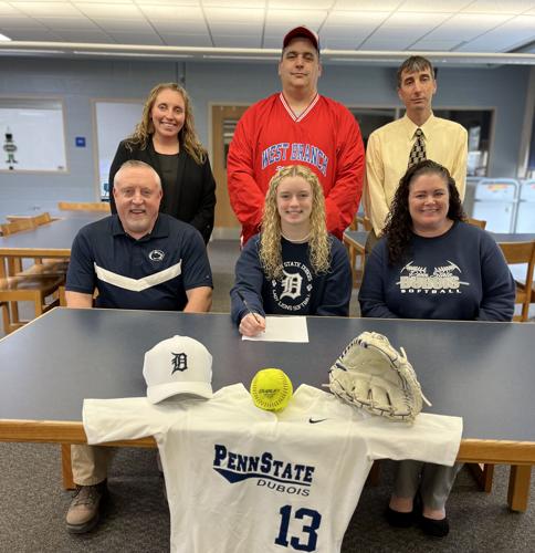 Kamryn MacTavish signing | | theprogressnews.com