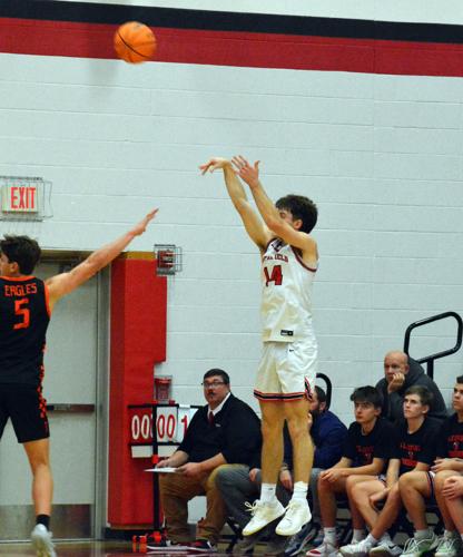 Bison rally from early deficit to top Tyrone 82-65 | Sports ...