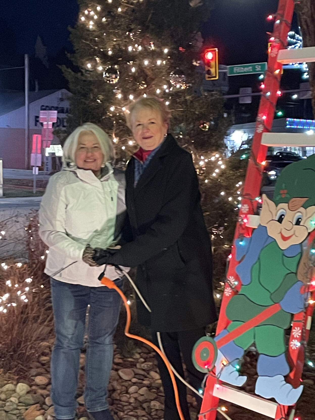 CHRISTMAS IN CURWENSVILLE OPENING CEREMONY | News | theprogressnews.com