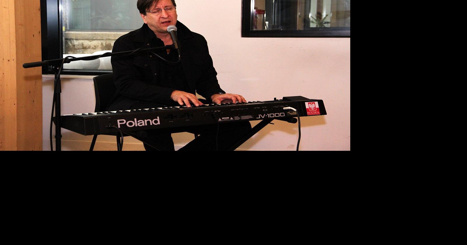 Blue Rodeo keyboardist hits St. John’s Kitchen for session