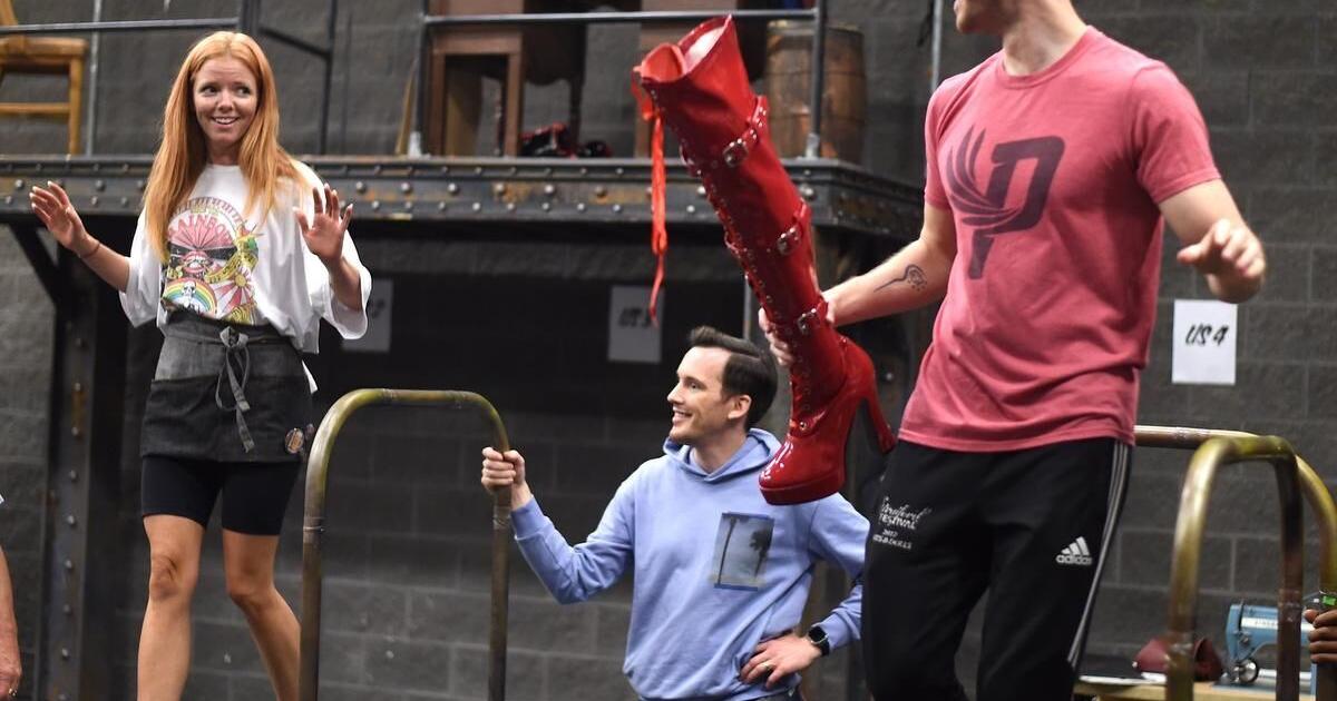 Drayton revives ‘Kinky Boots’ production hijacked by COVID three years ago