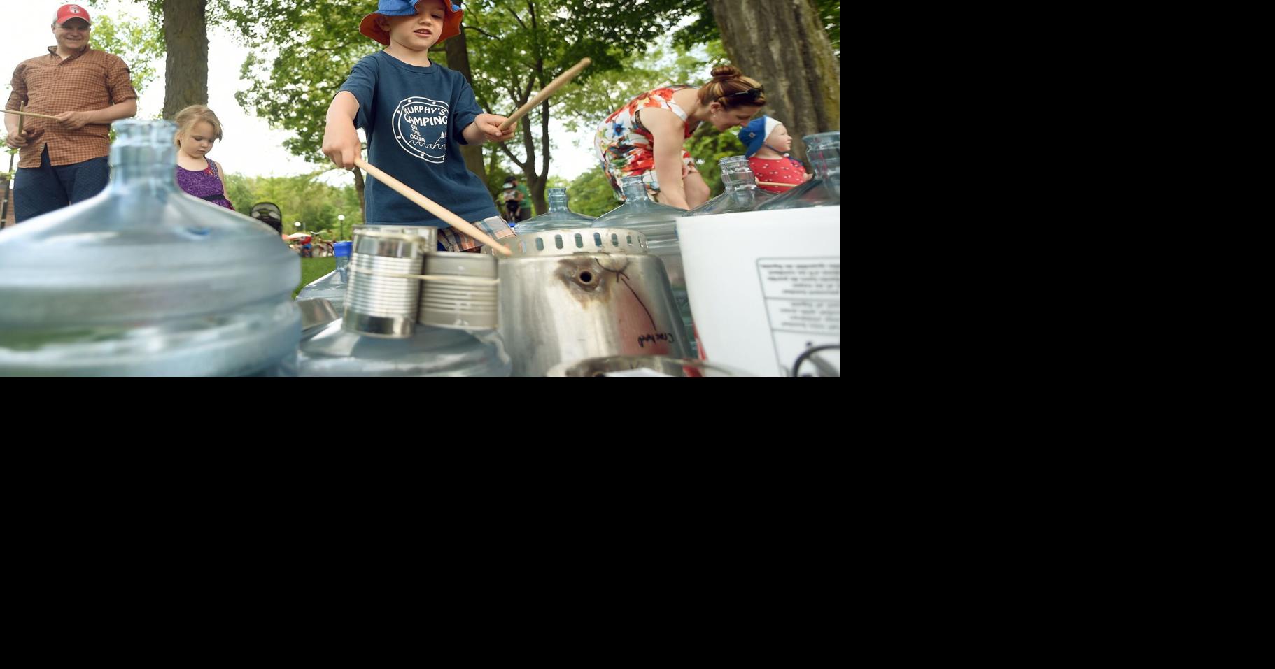 100 pop-up concerts for Kitchener’s Neighbours Day