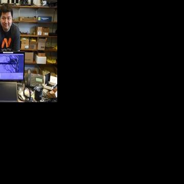 Canada goose unsuspecting star of UW webcam