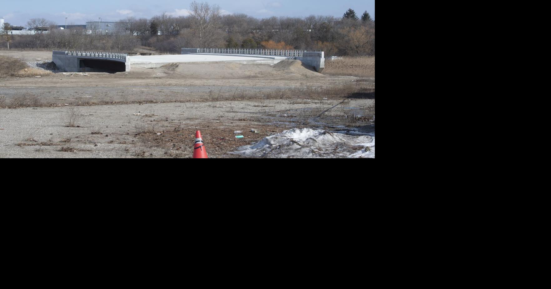 Kitchener roundabout down to one lane until June
