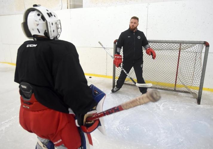 Road game has hometown feel for Soo goalie coach Matt Smith