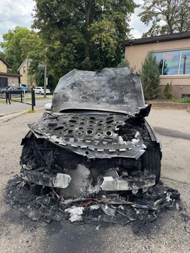 Video captures cars set on fire at Kitchener dealership