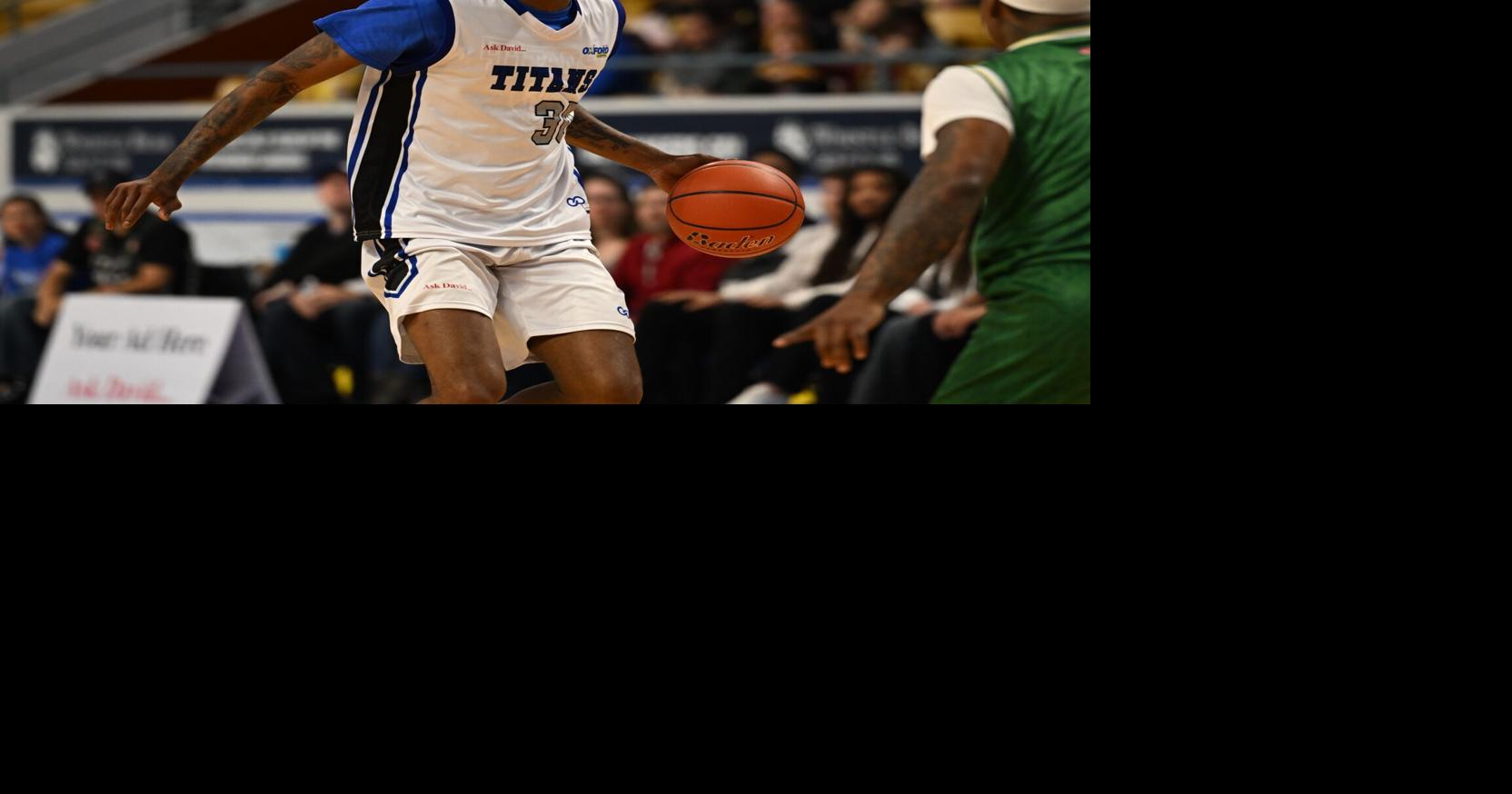 Titans remain atop BSL standings with win over Leprechauns