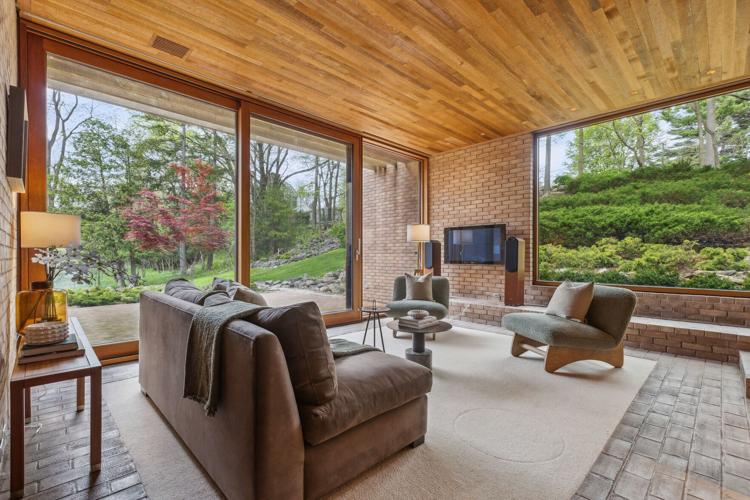 Rare Erickson ‘Signature Collection’ home seeks new owner
