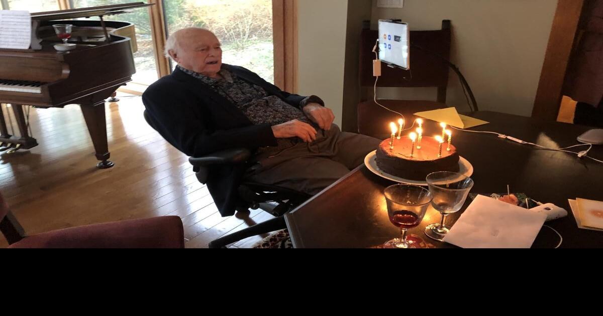 Bob Huntington was a naval officer, teacher and everyone’s favourite uncle