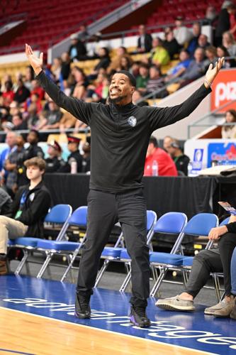 Kitchener-Waterloo Titans beat Windsor Express