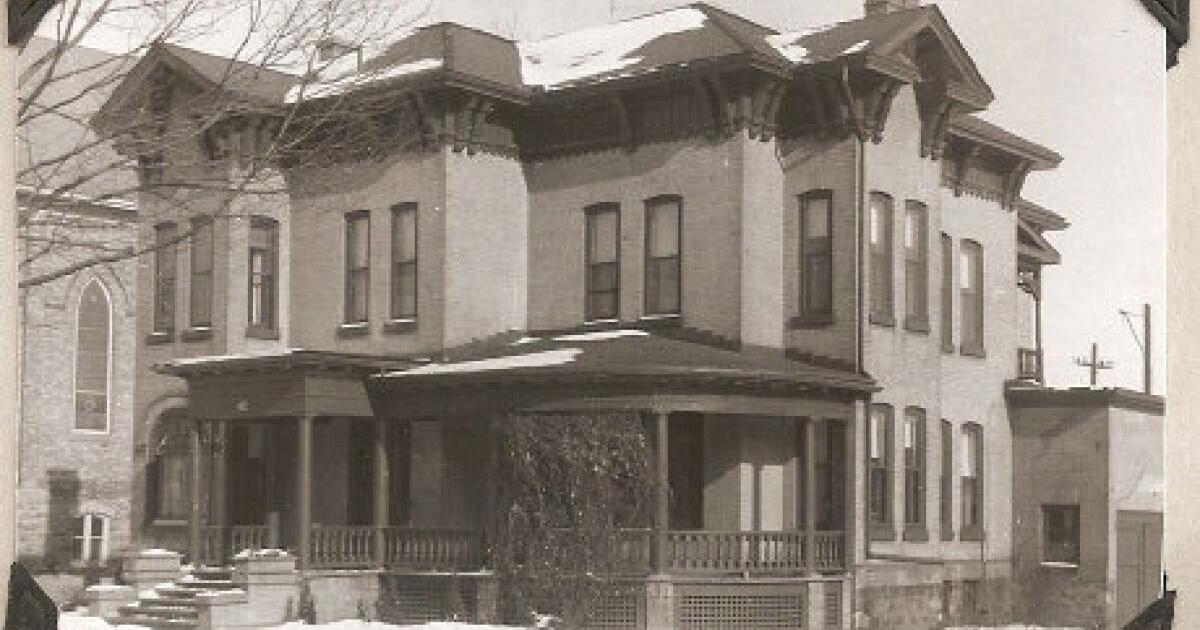 Flash from the Past: Do you remember this Waterloo building?