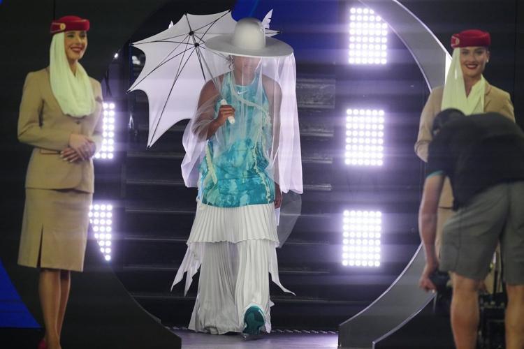 Naomi Osaka makes grand entrance and big fashion statement at ...