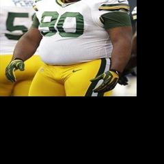 New form-fitting NFL uniforms a big hit, even with many of the jelly ...
