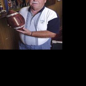 Tuffy Knight honoured by UW, doles out praise