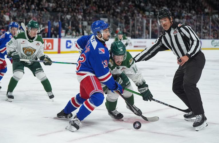 Memorial Cup action in photos: Kitchener vs. Everett