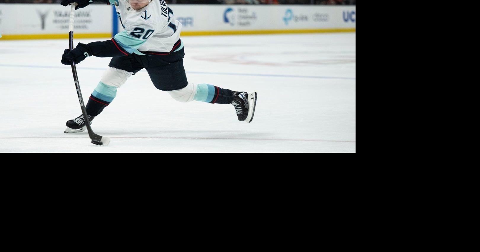 Wright scores tiebreaking goal in 3rd period as Kraken rally from 2 ...