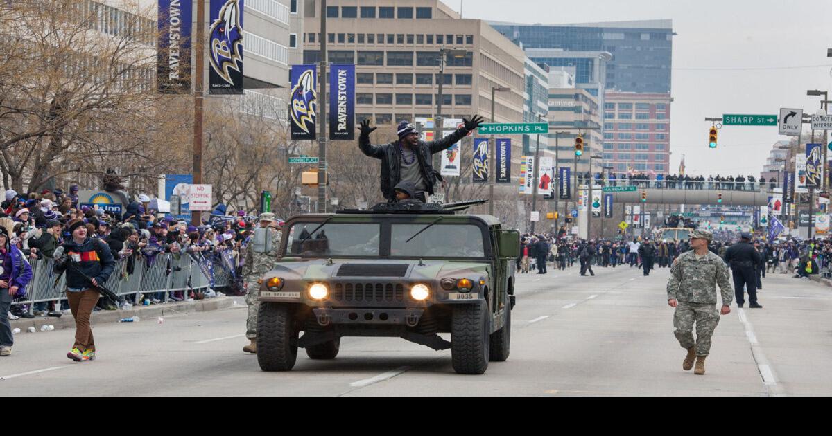 Fans cheer, dance, march with Baltimore Ravens’ Super Bowl parade to ...