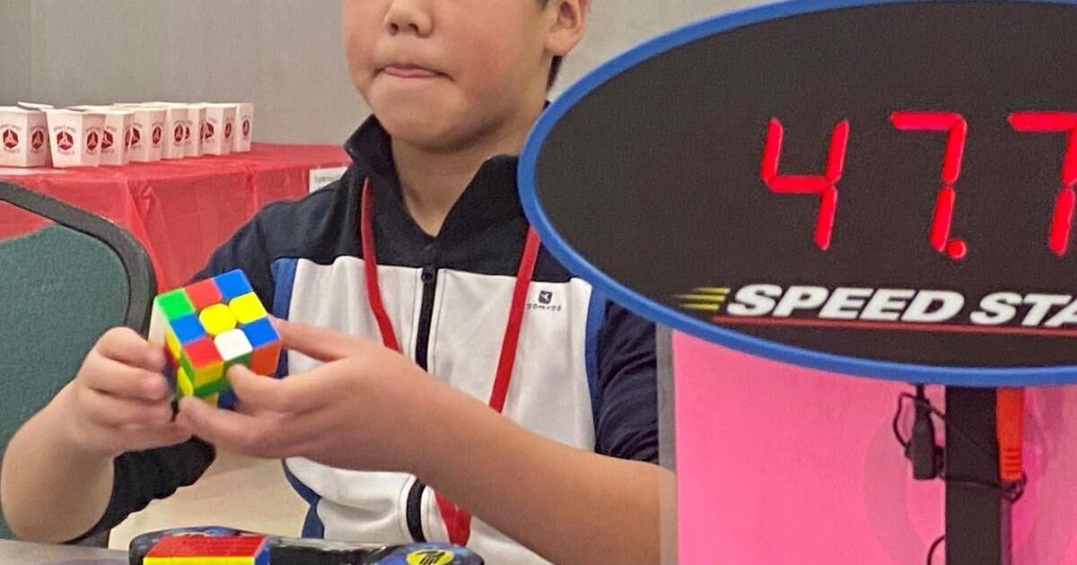 Rubik’s Cube puzzles bring speed and fellowship to Waterloo competition