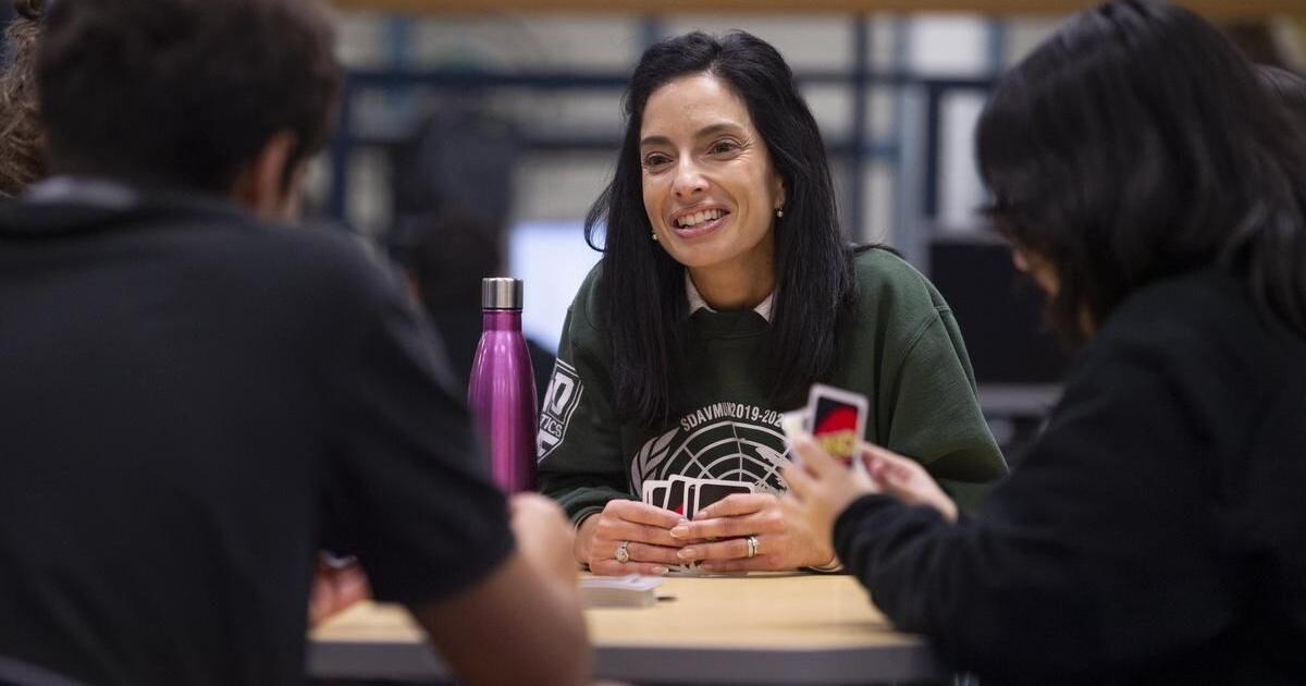 Waterloo teacher wins prestigious Prime Minister’s Award