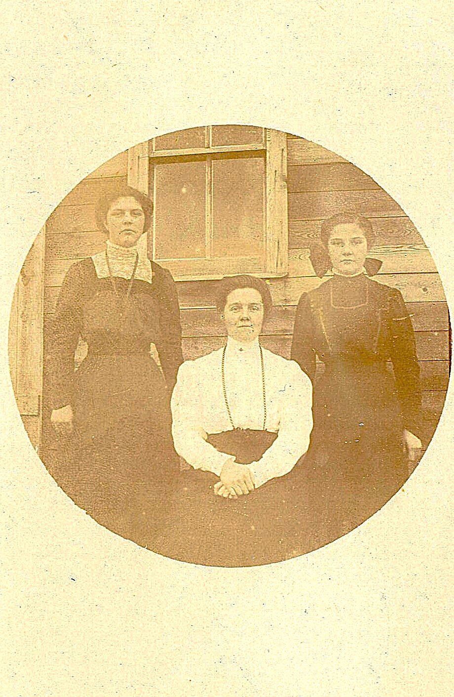 Rare postcards highlight early 1900s Waterloo