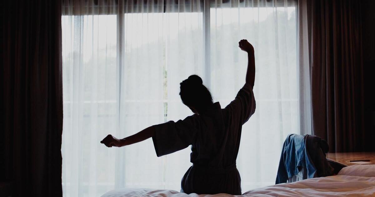 Can’t sleep? Skip the early morning coffee (and other pro tips)