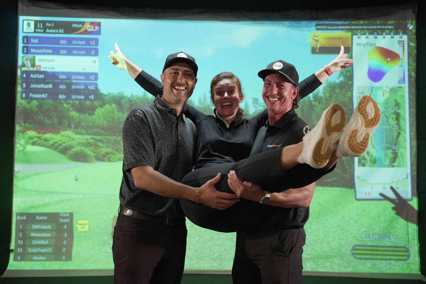 Golfers swing for $300K in North American simulator showdown