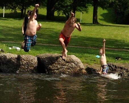 A sparkling treasure decades in the making runs through Cambridge