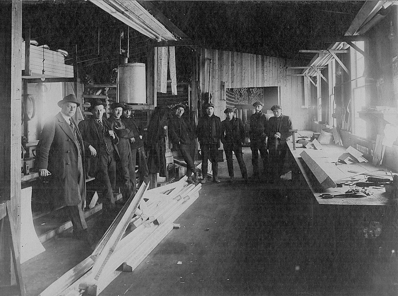 Kitchener’s factory workers from a century ago
