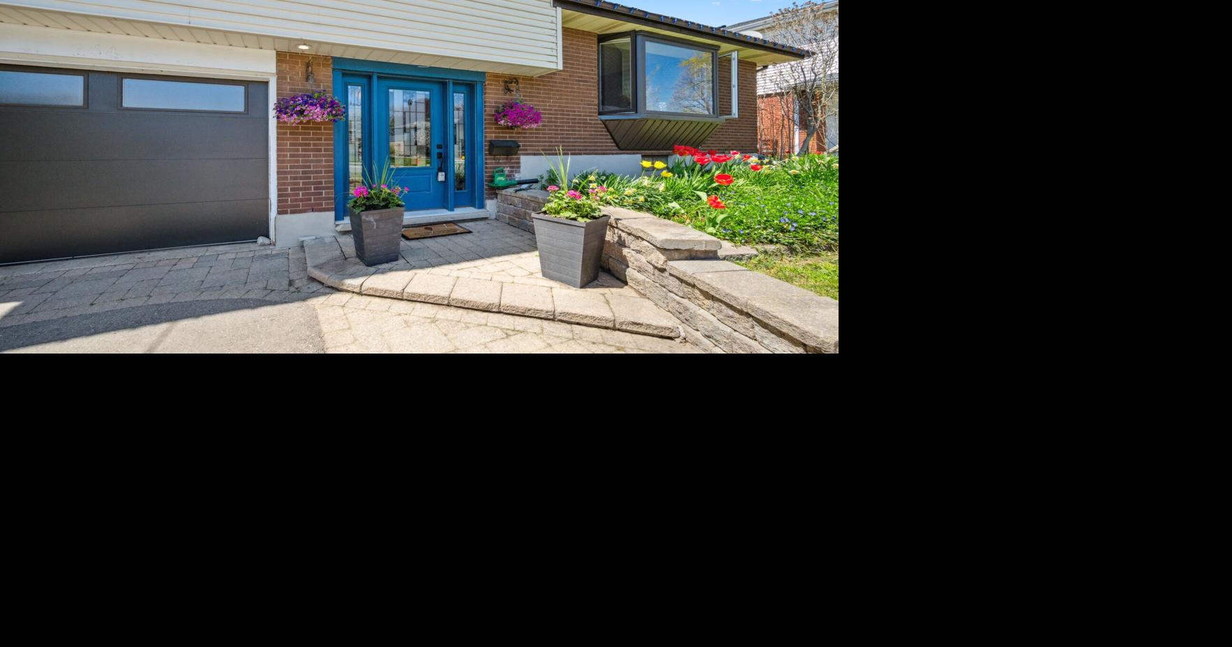 Cottage living meets city convenience in Waterloo sidesplit