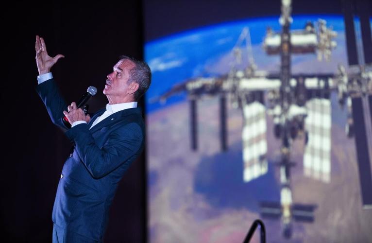 Living on moon no harder than Guelph in winter: Hadfield