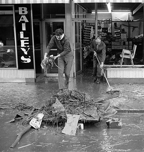 Jack Shuttleworth photo a lasting memory of 1974 Galt flood