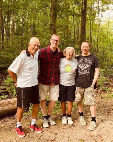 Lifetimes: Insurance executive had a lifelong love of tennis