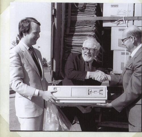 Douglas Wright, former UW president who played key role in developing ...