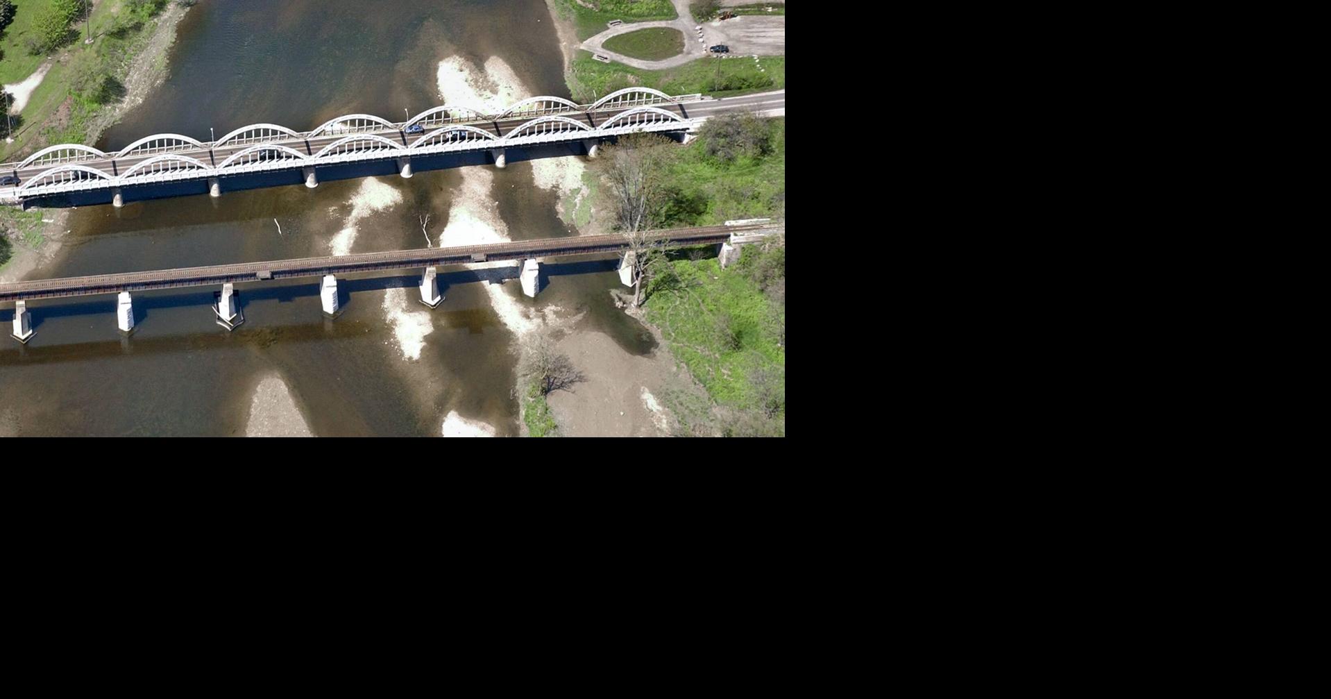 Freeport bridge spans the Grand River and 100 years