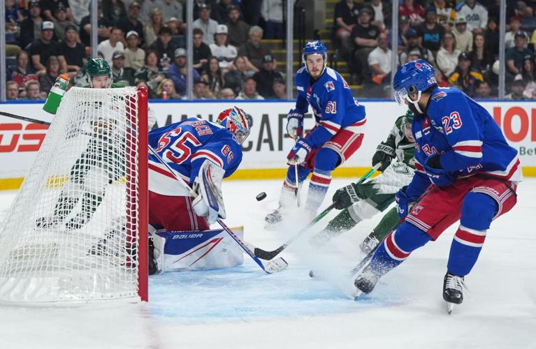 Memorial Cup action in photos: Kitchener vs. Everett