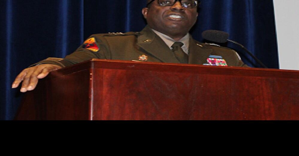 Staff officers course awards 55 diplomas | Military Scene ...