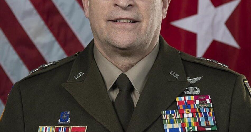 Retiring lieutenant general will miss putting on uniform | Military ...