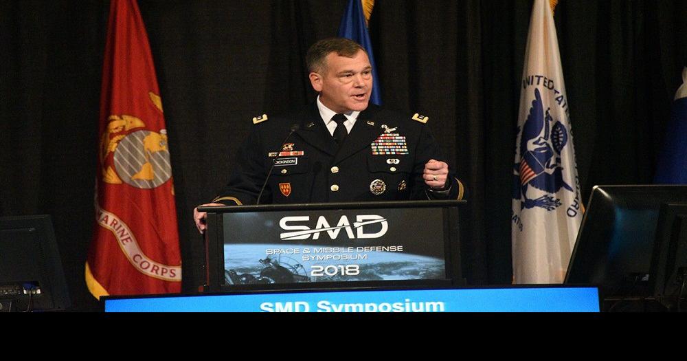 SMDC commander shines spotlight on workforce | Military Scene ...