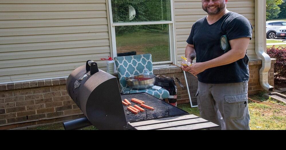 Housing residents have cool time at summer festival | Multimedia ...