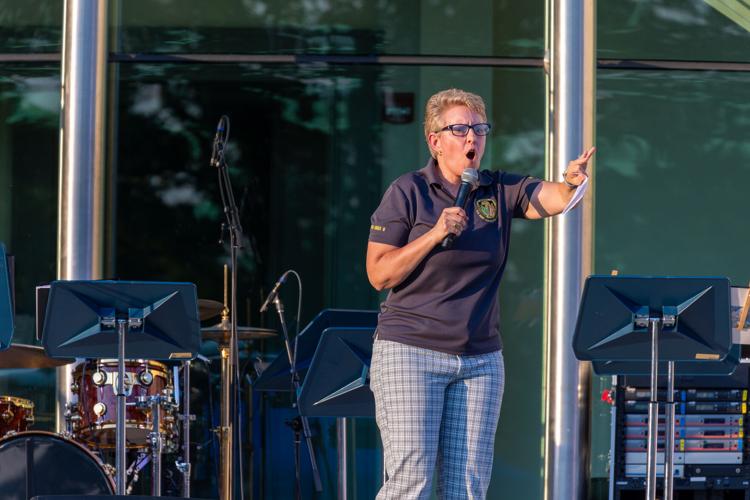 Army band sets week’s tone with concert in park | News ...