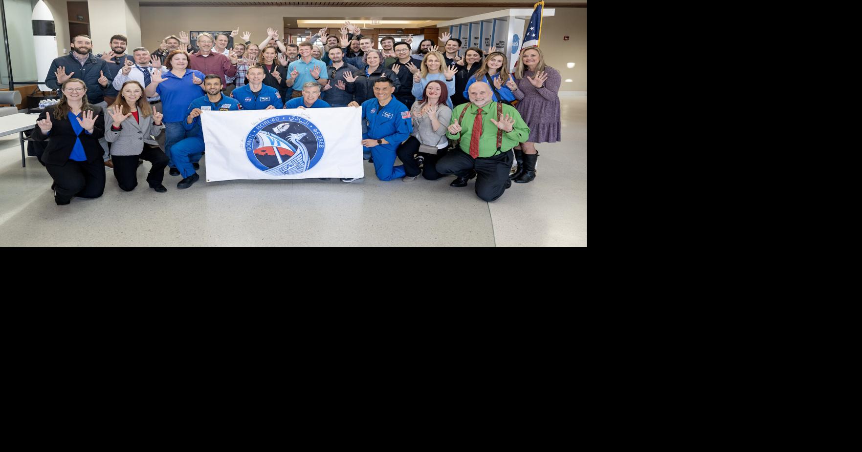 Crew-6 connects with Marshall team during visit | Technology Today ...