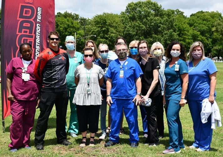 Parachutists, recruiters salute healthcare workers | News ...