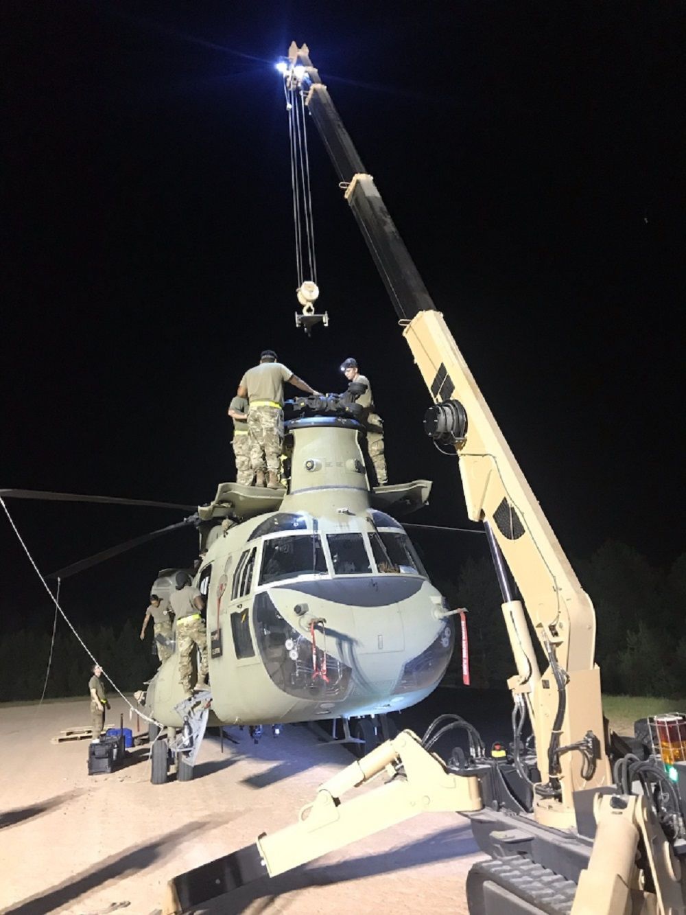 Crane gives lift to aviation maintenance efforts | Military Scene ...