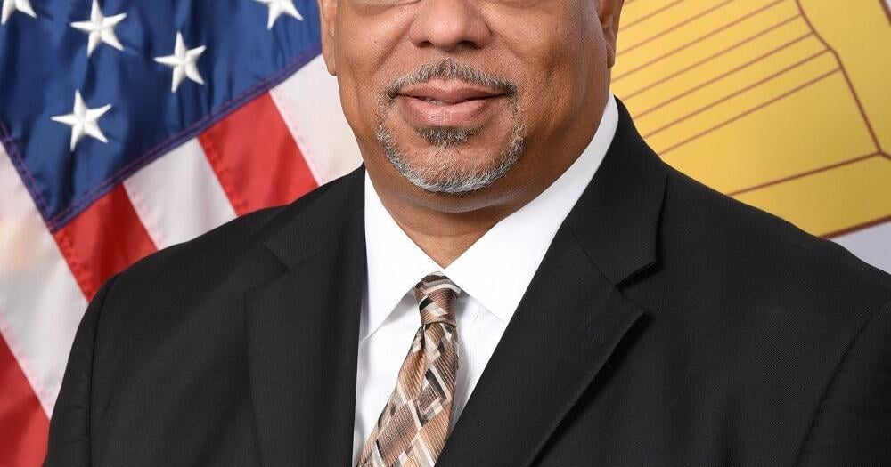 Wood takes reins of AMCOM Logistics Center | Military Scene ...