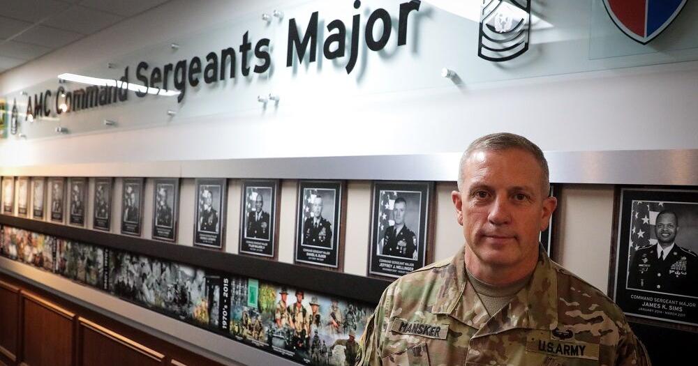 Building on leadership tradition with trust | Military Scene ...