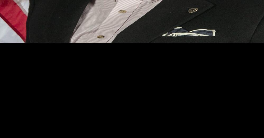 Security enterprise operations worker earns recognition | Military ...