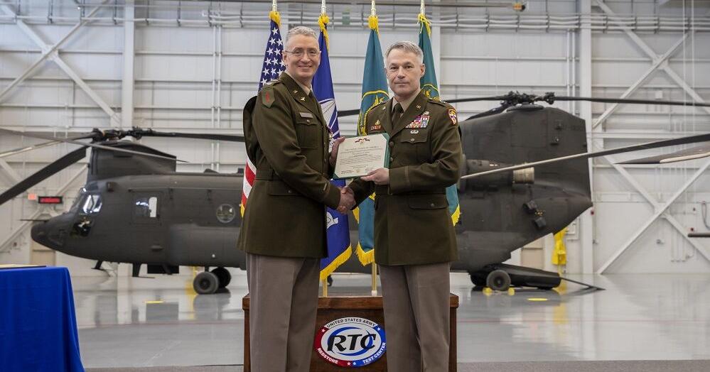 Retiring colonel reflects on 30 years as Army aviator | Military Scene ...