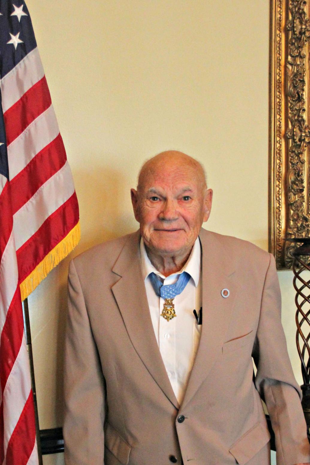 Bennie Adkins, Medal of Honor recipient dead at 86 | News ...